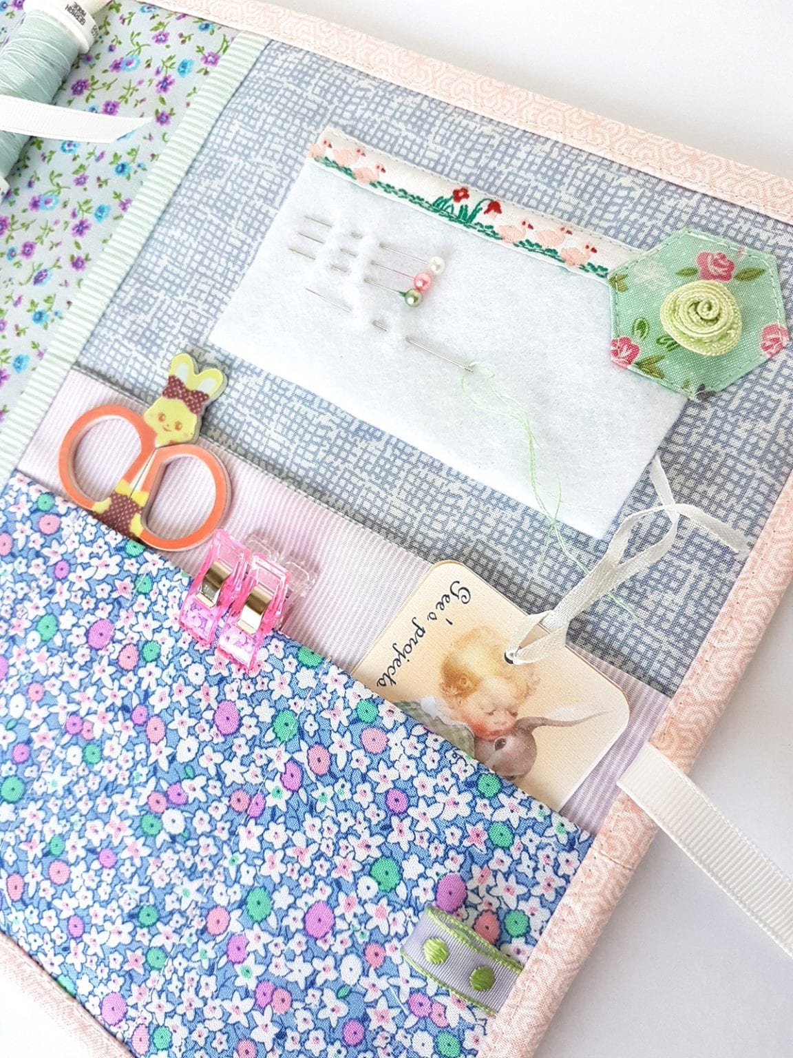 Introducing the Simple Sewing Folder - Molly and Mama