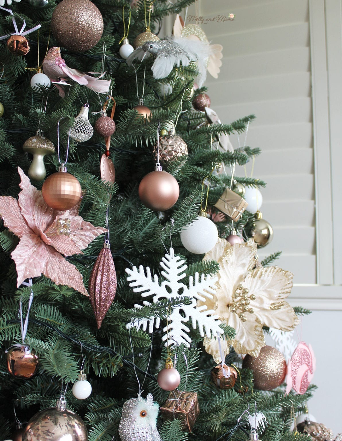 A Few Of My Favourite Christmas Things! - Molly and Mama