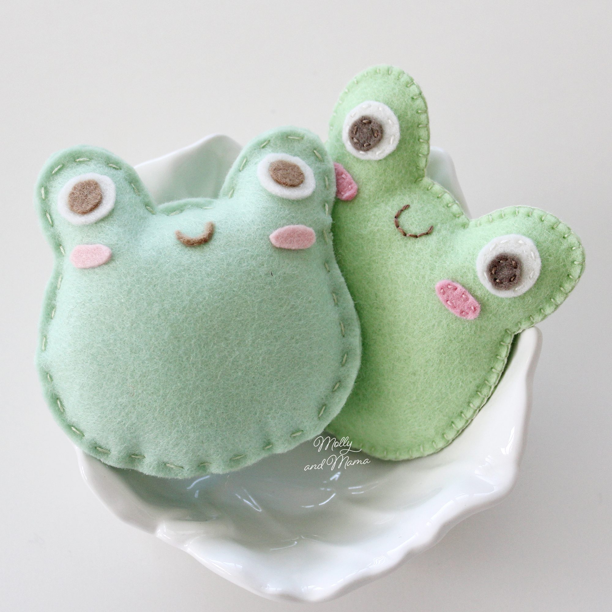 Sew Felt Frogs - Sew A Softie 2021 - Molly and Mama